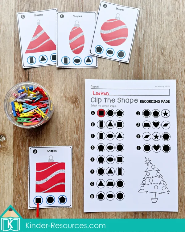 Christmas Math Centers for Kindergarten | Morning Tubs / Bins