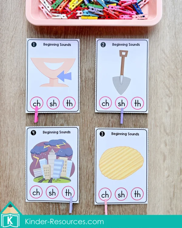Valentine's Day Literacy Centers for Kindergarten | Morning Tubs